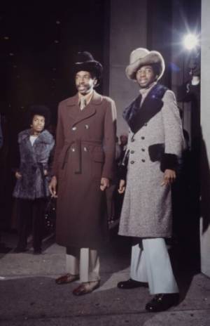 Muhammad Ali: Fans In Fur At The Bonavena Fight (1970) - Flashbak