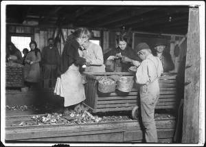 30 Photos of Child Labor in America: Lewis Hine's Early 20th Century ...