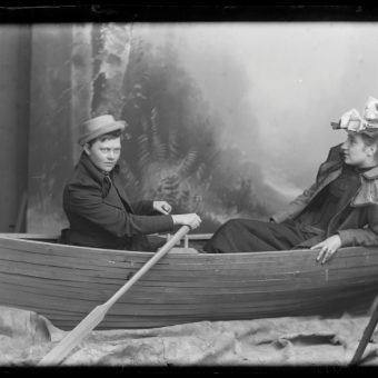 Marie Høeg and Bolette Berg -1 - Flashbak