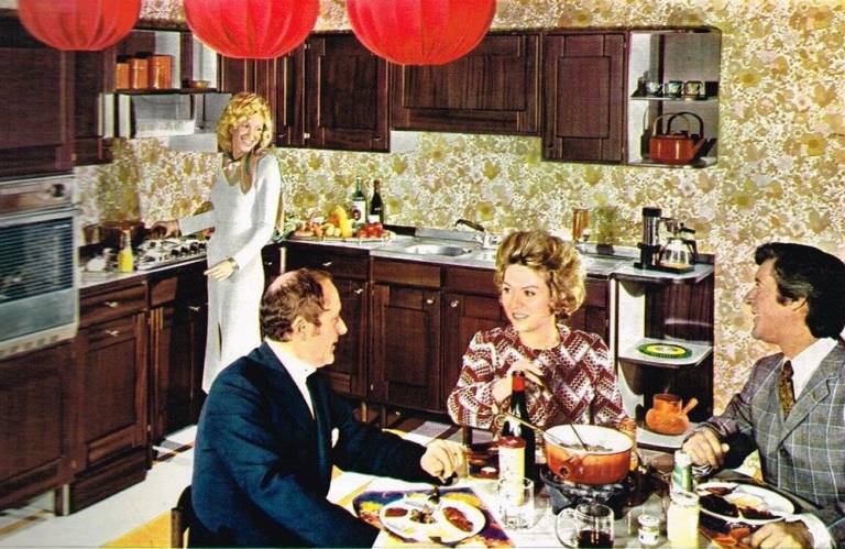 30 Vintage Kitchens from Atomic Age to Disco Era - Flashbak