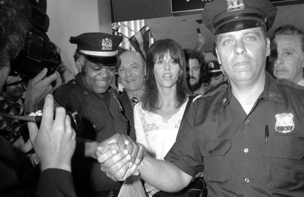 "Revolution is an act of love" - Pictures of Jane Fonda the Activist ...