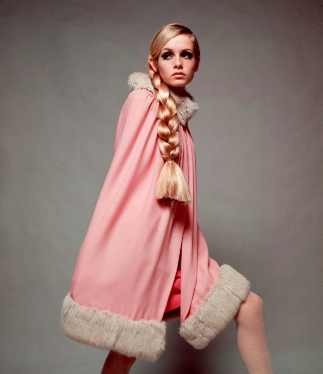 A Marvellous Collection of Photos of Dame Lesley Lawson aka Twiggy ...