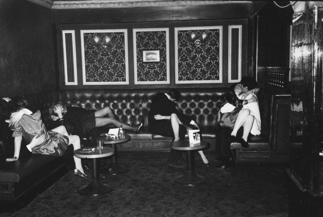 The 'Last Hurrah of the Upper Classes' - Photographs by Dafydd Jones ...