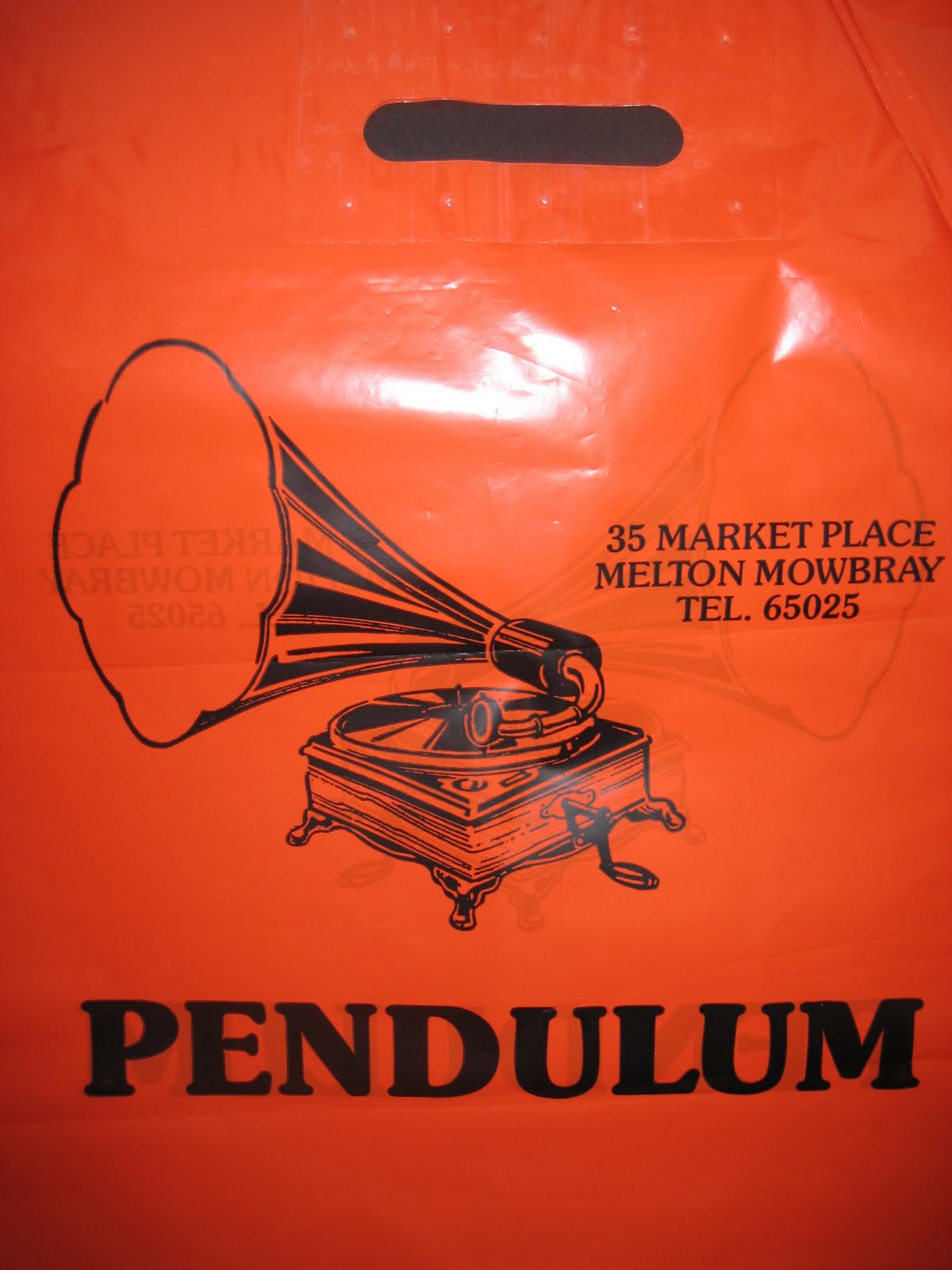 Highlights From a Great Collection of Vintage Record Store Bags - Flashbak
