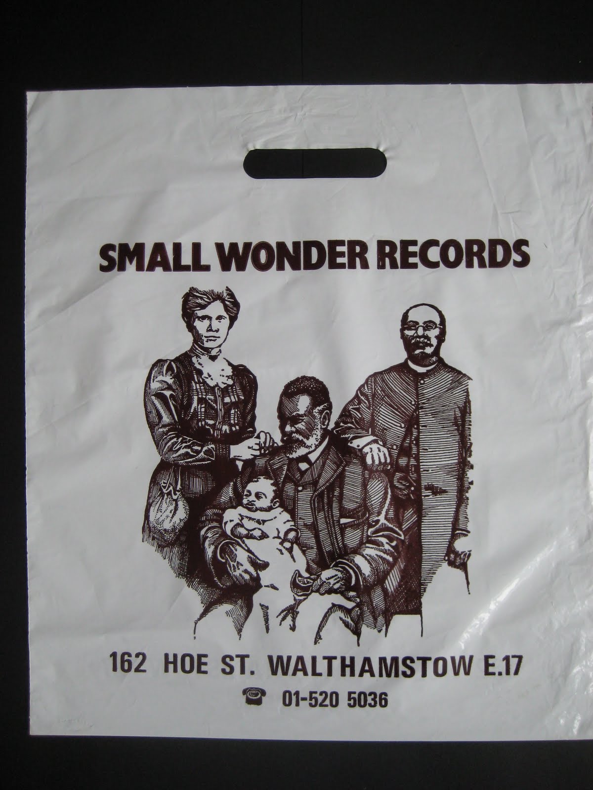 Highlights From a Great Collection of Vintage Record Store Bags - Flashbak
