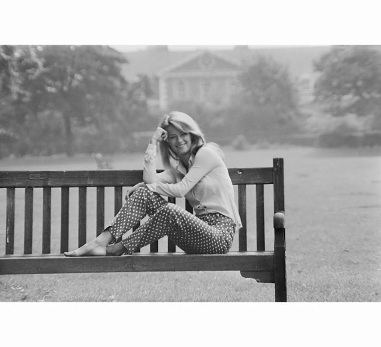 A Stunning Collection of Charlotte Rampling Photographs - Flashbak
