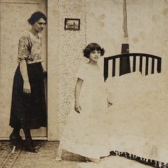 The Goblins Will Get You If You Don’t Watch Out-17 - Flashbak