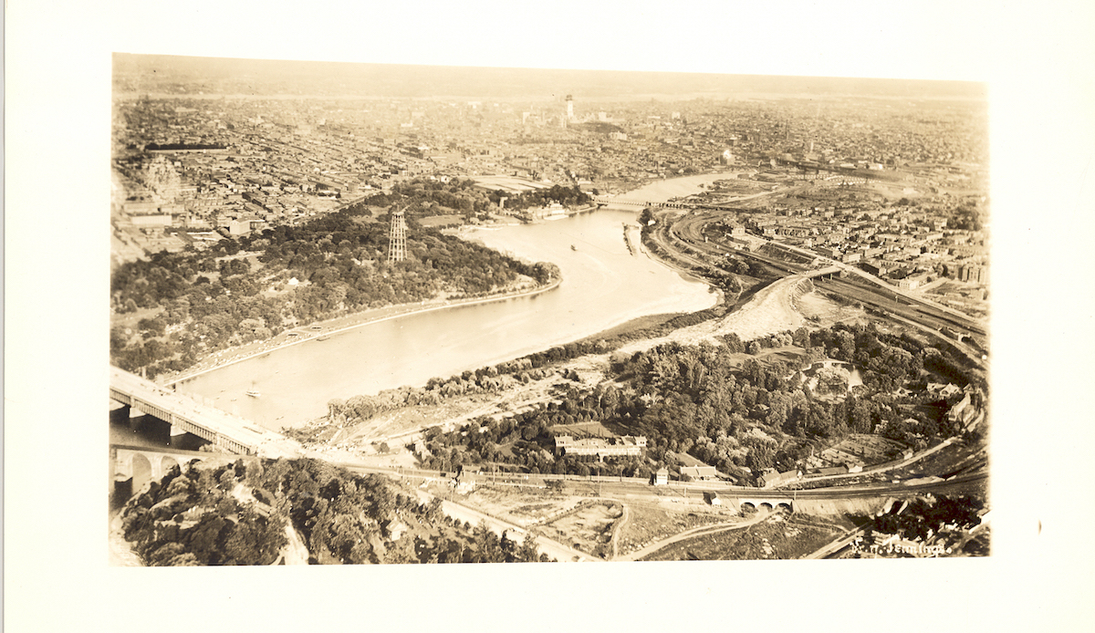 Aerial shot of Philadelphia taken by Jennings. - Flashbak