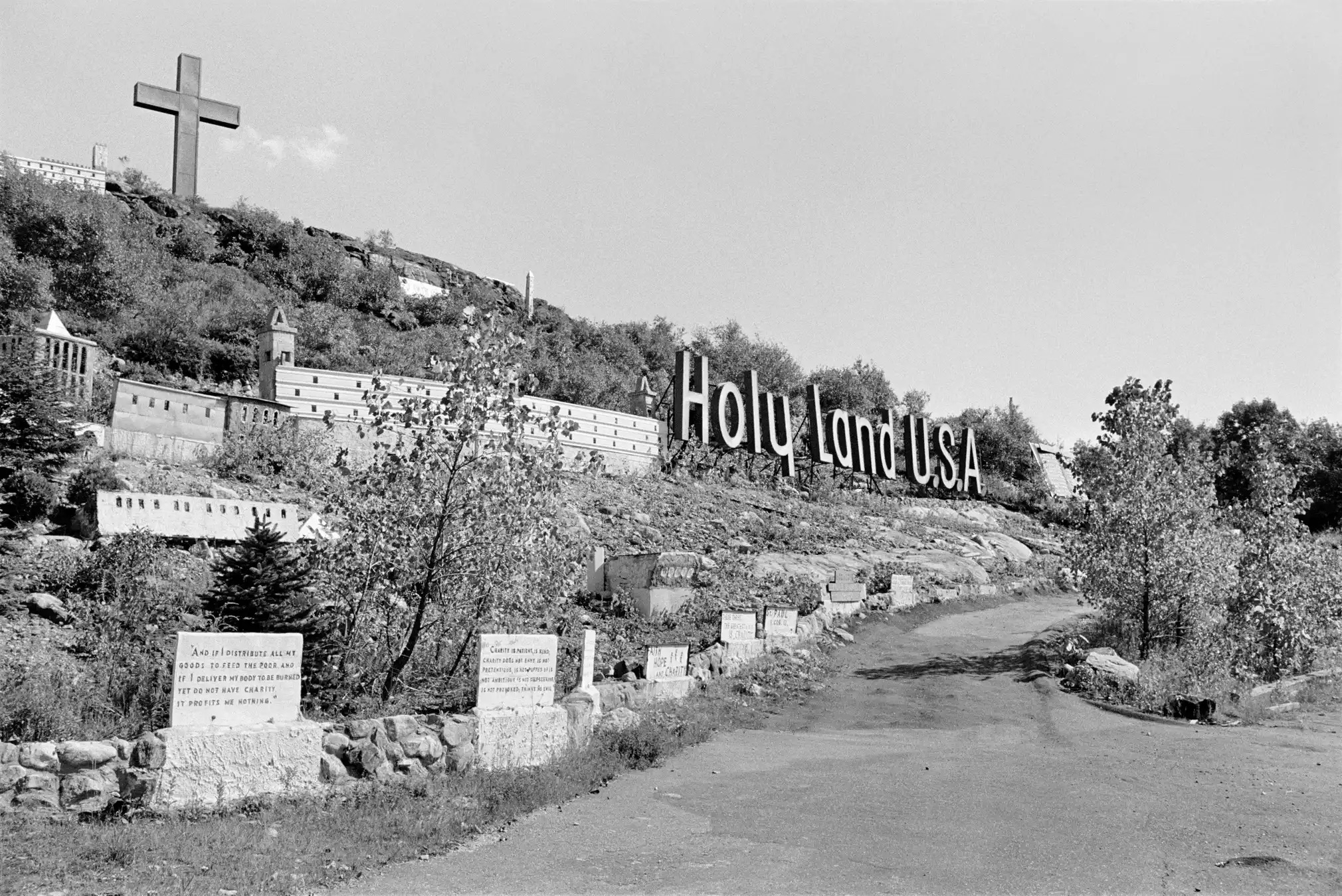 Welcome To Holy Land USA: Inside America's Jerusalem, 1980 - Flashbak
