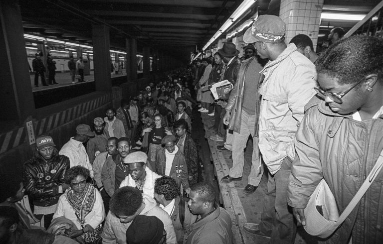 Whose Streets? Our Streets! New York Protests 1980 - 2000 - Flashbak