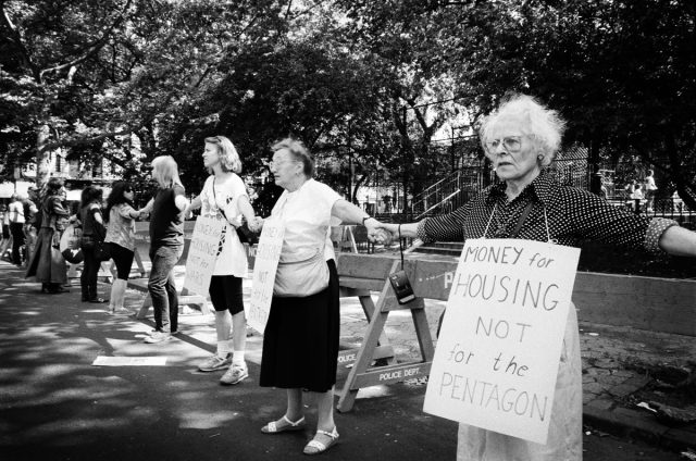 Whose Streets? Our Streets! New York Protests 1980 - 2000 - Flashbak