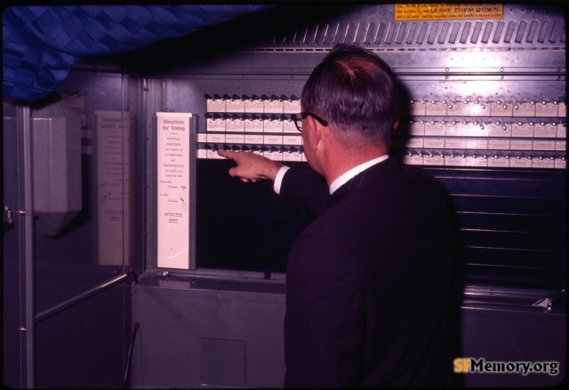 The Mystery Remains: Found Kodachrome Photos From 1960s San Francisco ...