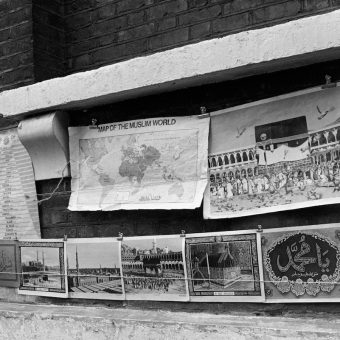 Posters, Brick Lane, Spitalfields, Tower Hamlets, 1989 89-4a-01 - Flashbak