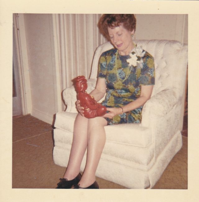 Living Color: Strange Square Snapshots - Flashbak