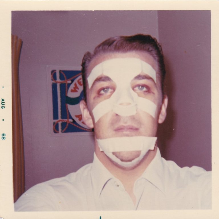 Living Color: Strange Square Snapshots - Flashbak