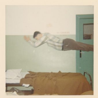 Living Color: Strange Square Snapshots - Flashbak