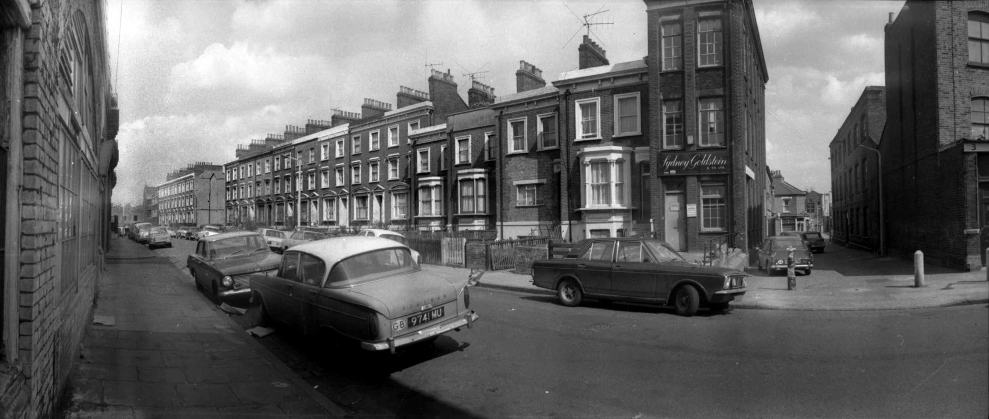 1960s London Through A Russian Horizont Panoramic Camera - Flashbak