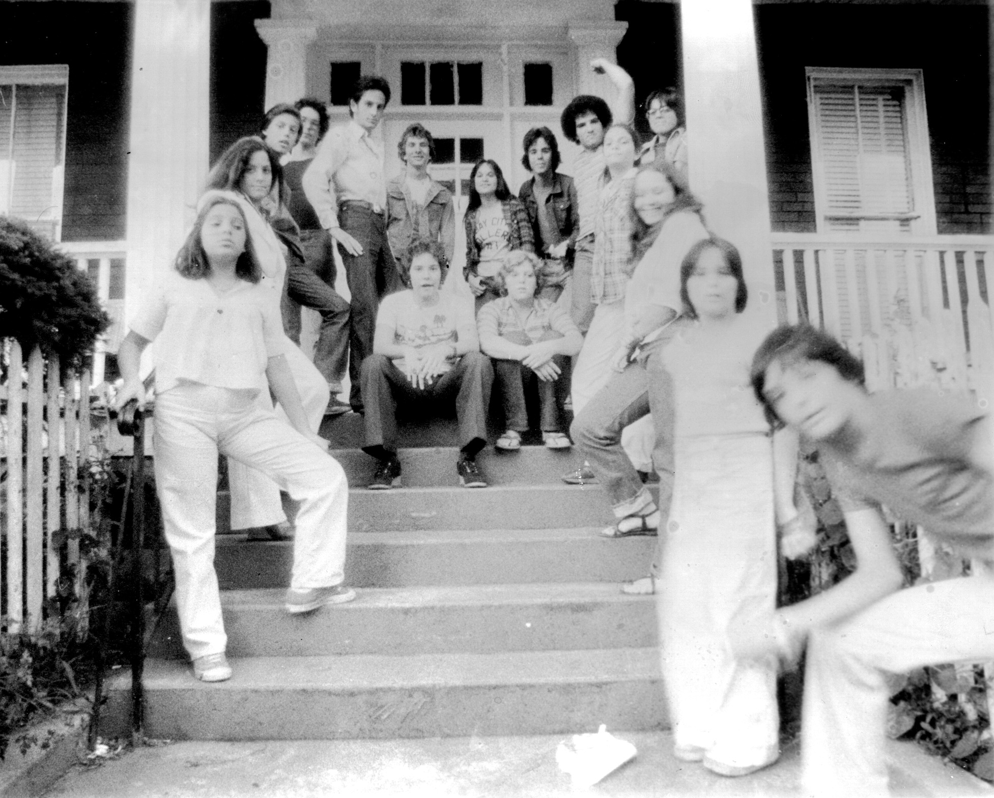 Brooklyn Stoop Hangout Fall 1976 - Flashbak