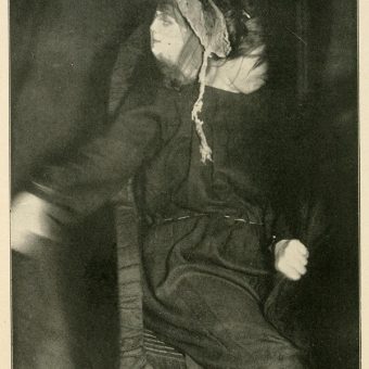 phenomenaofmaterialisation Figure 60 - Flashbak