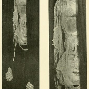 phenomenaofmaterialisation Figure 90 - Flashbak