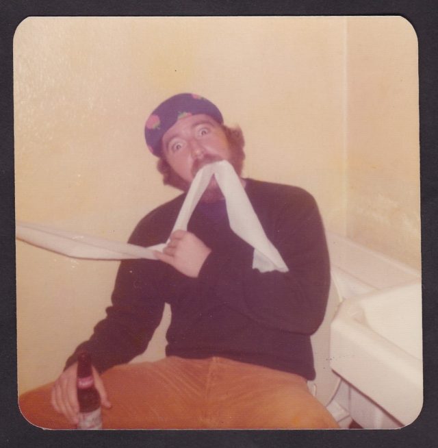Let's Hear It For The Toilet Paper: 25 Vintage Snapshots of People And ...