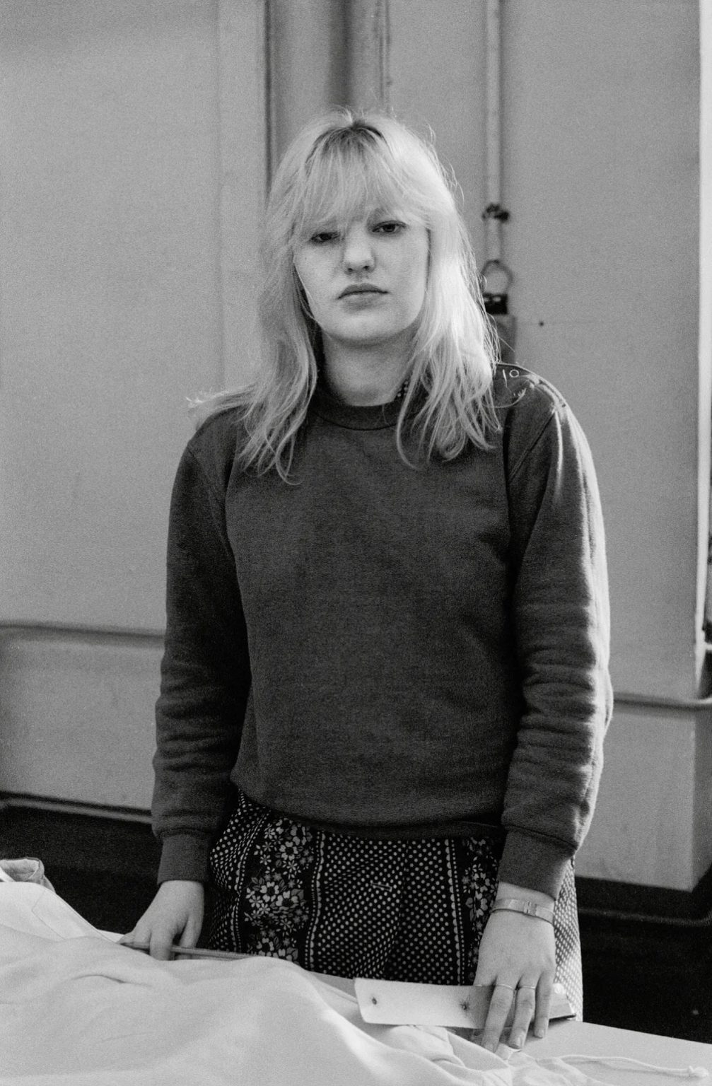 Helga Paris: Women at Work - The 'Unforeseen Beauty' of East German ...