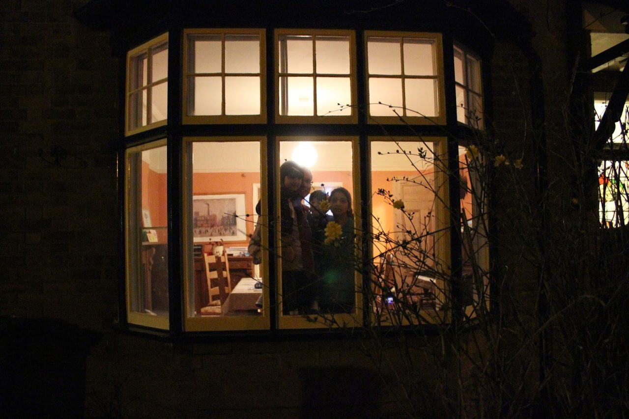 ‘Dear Stranger’: A Photographer Watches You From The Street, 1998-2000 ...