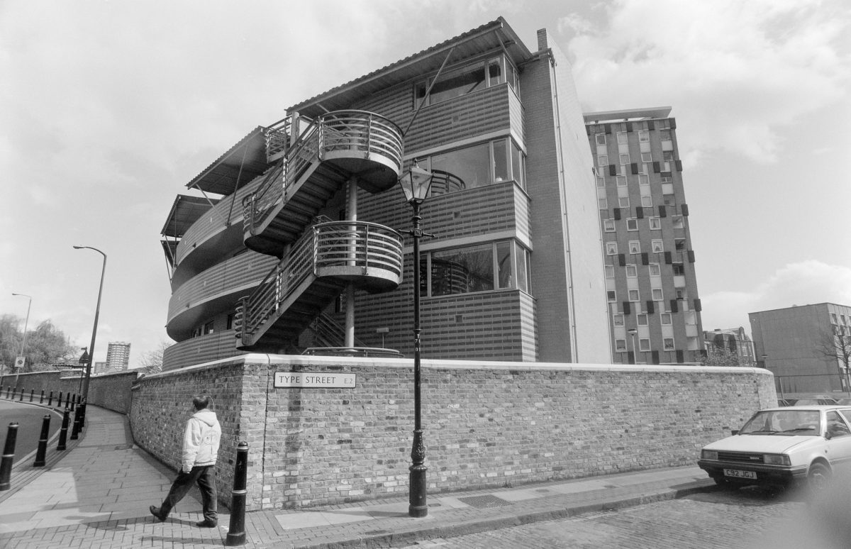 (2019) Peter Marshall - Flashbak